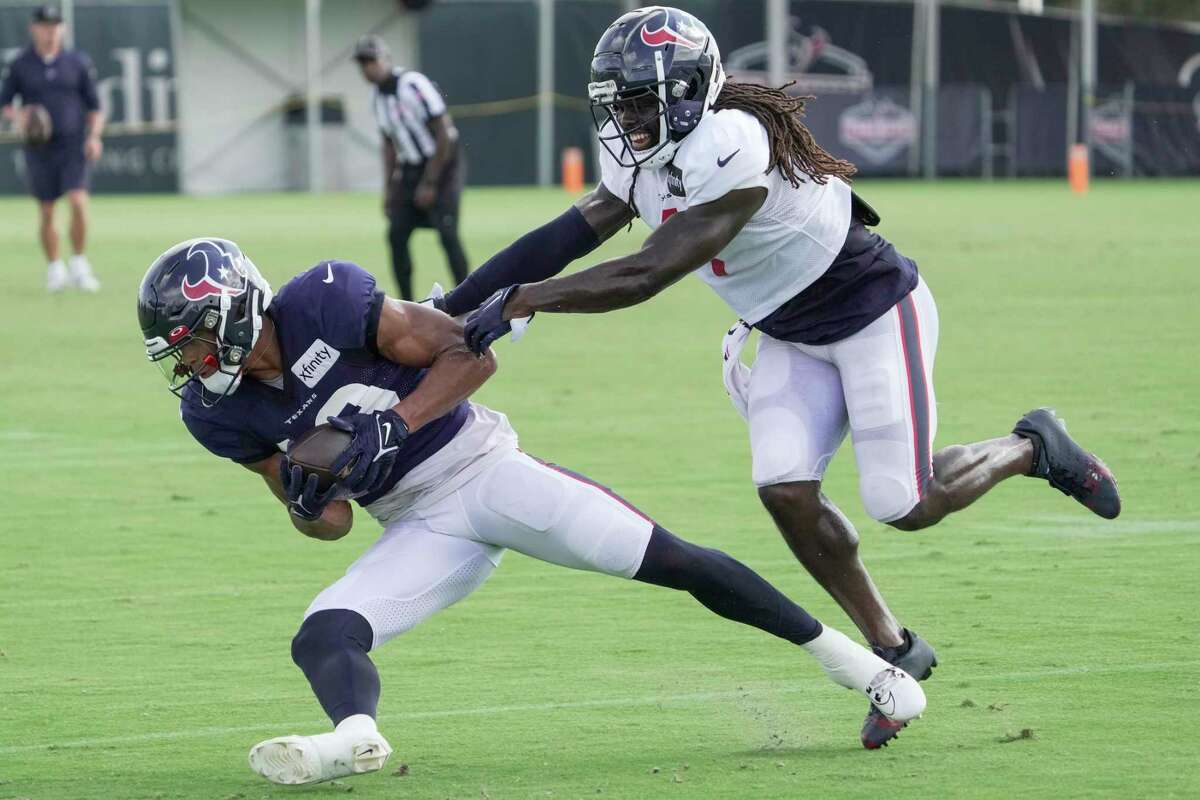 Houston Texans: Defense showing some fight again in camp