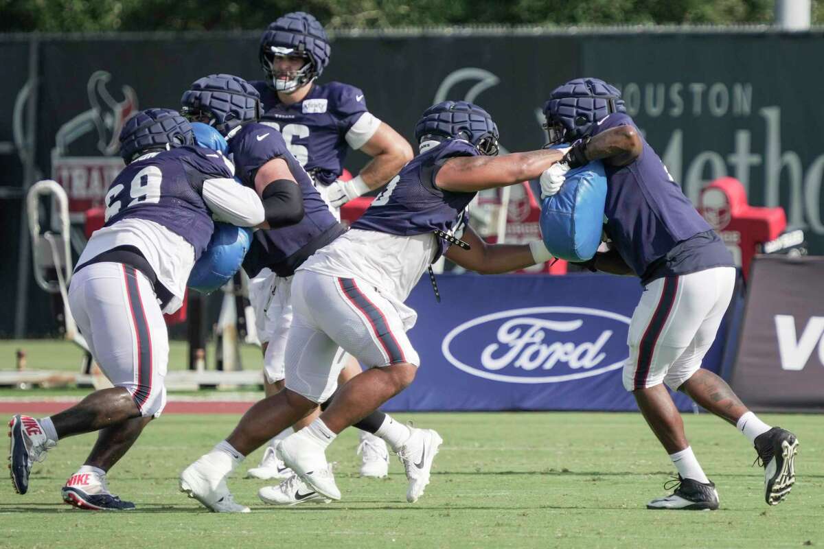 Houston Texans: Defense showing some fight again in camp