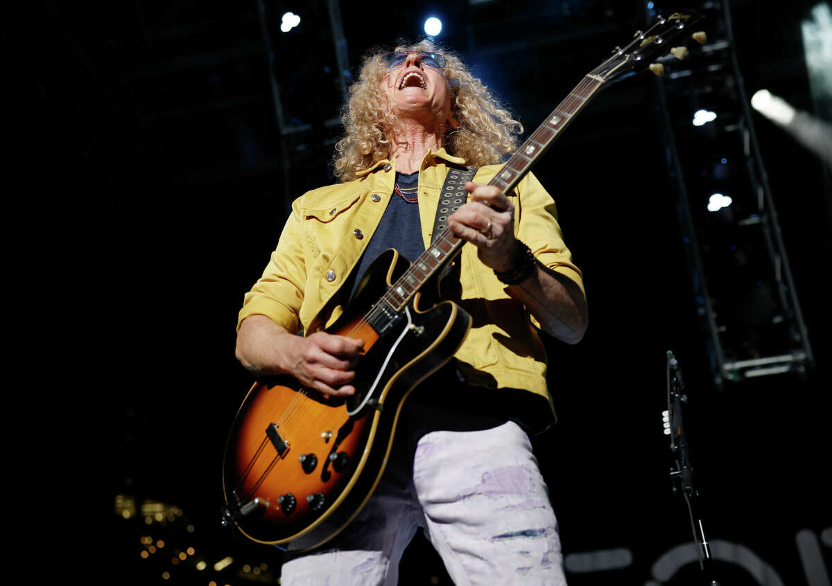 Rock band Foreigner to play one last concert in Connecticut next month