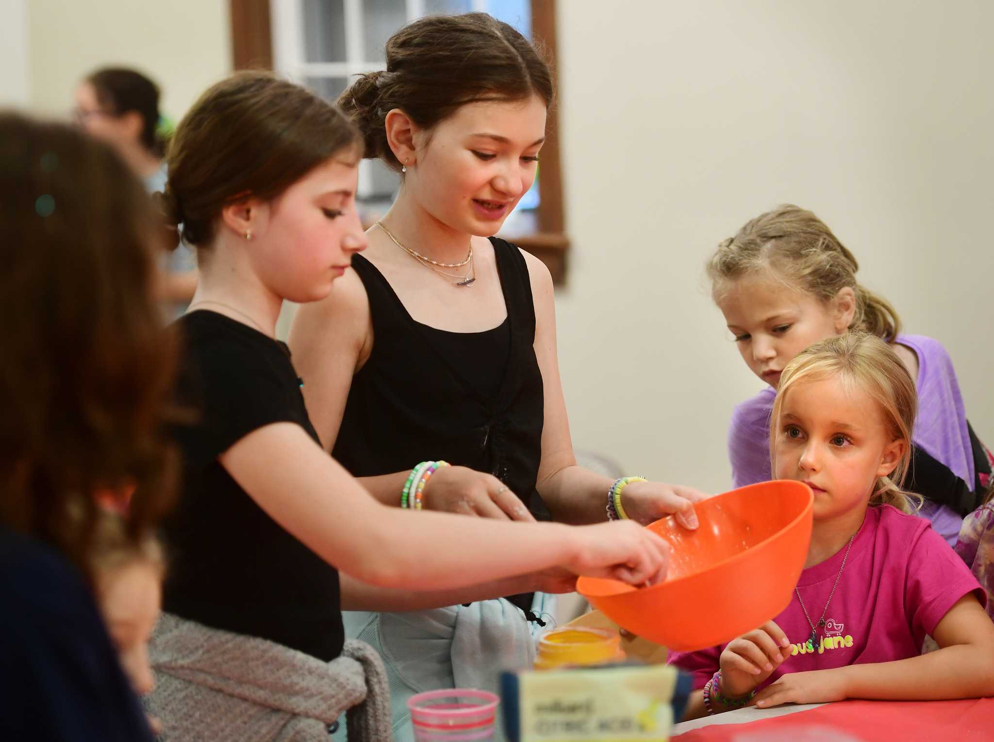 Curious Jane brings hands-on learning to Westport girls