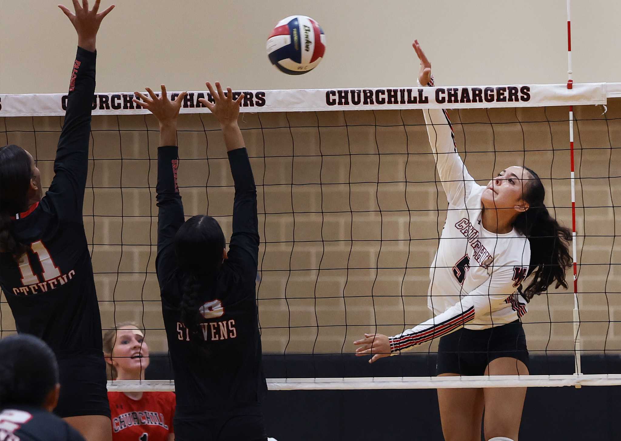 Churchill volleyball team takes down Stevens in three sets