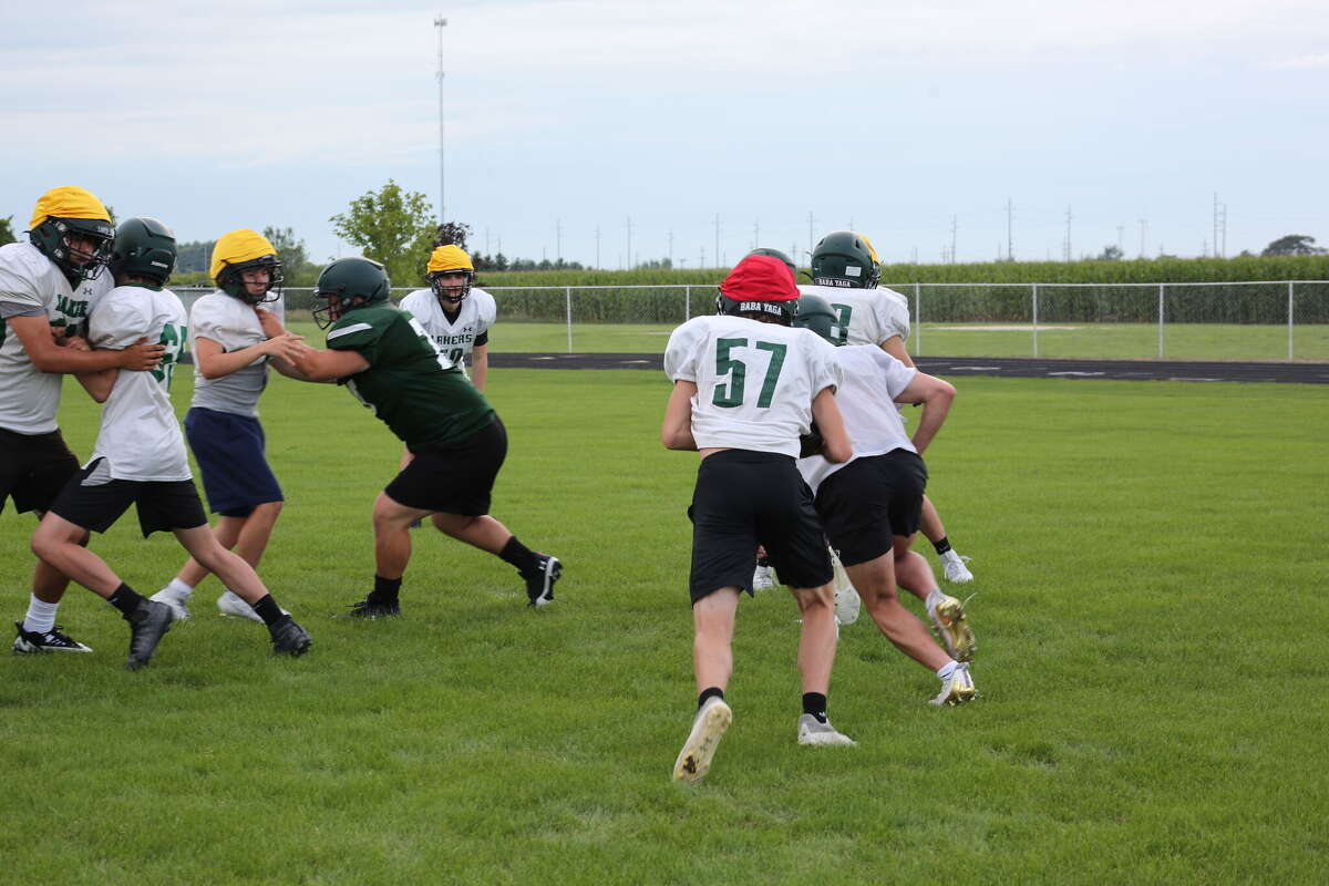 Elkton-Pigeon-Bay Port football in second week of practices