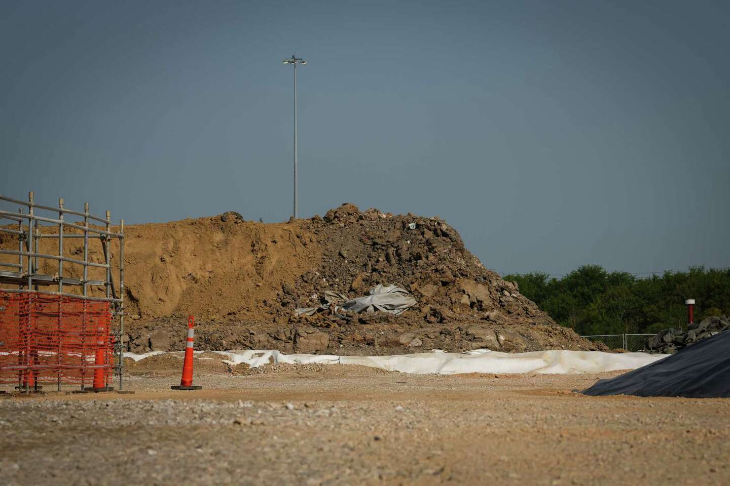 EPA poised to overtake 'deficient' San Jacinto toxic waste pit cleanup