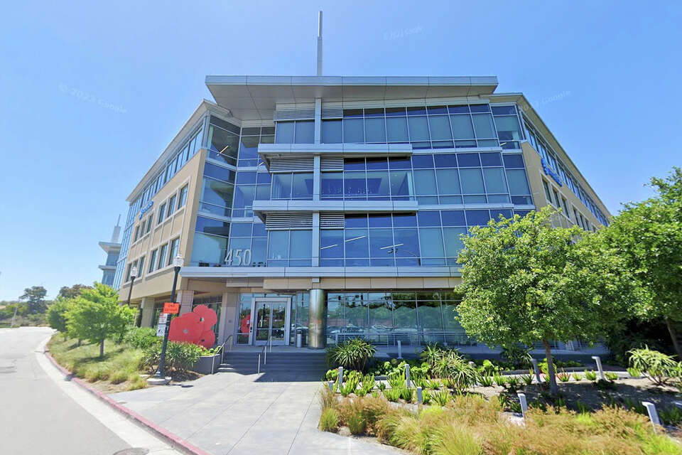 Tech firm Snowflake reportedly eyes Bay Area office after dropping HQ
