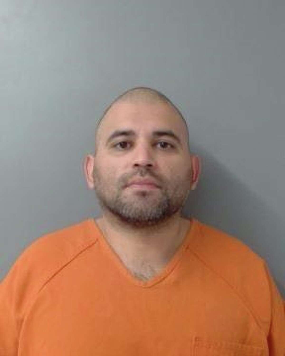 Laredo police officer arrested on theft charge