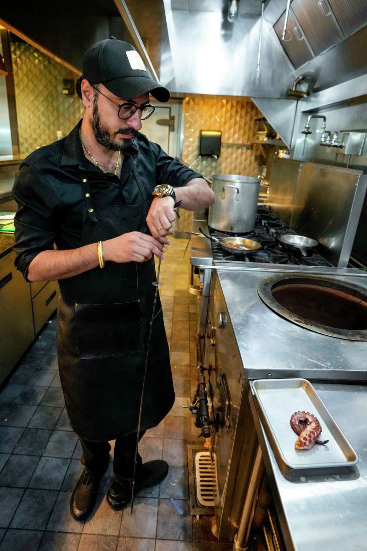 The Woodlands chef behind luxe Indian spot Amrina wins Chopped episode