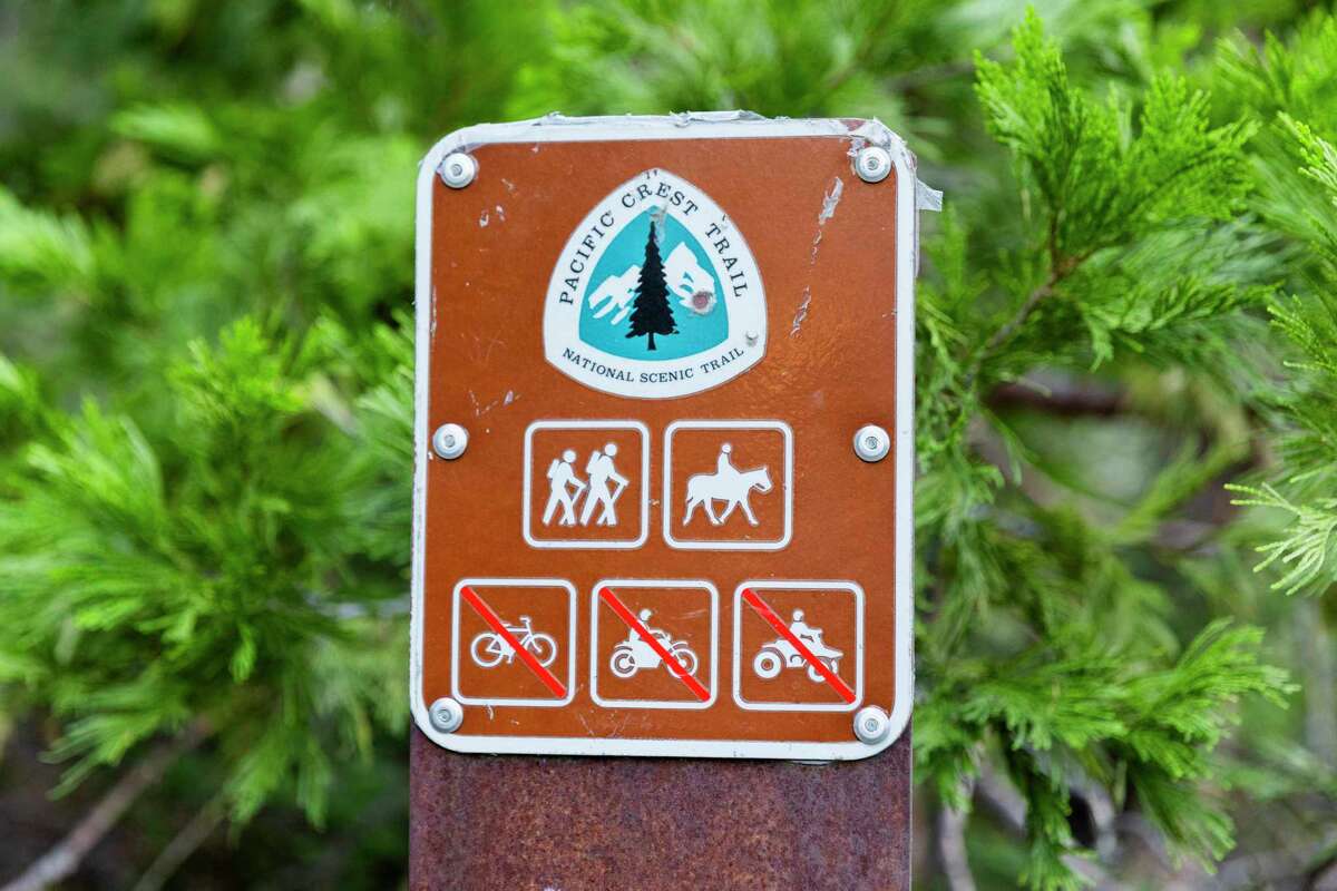 Pacific Crest Trail Symbol