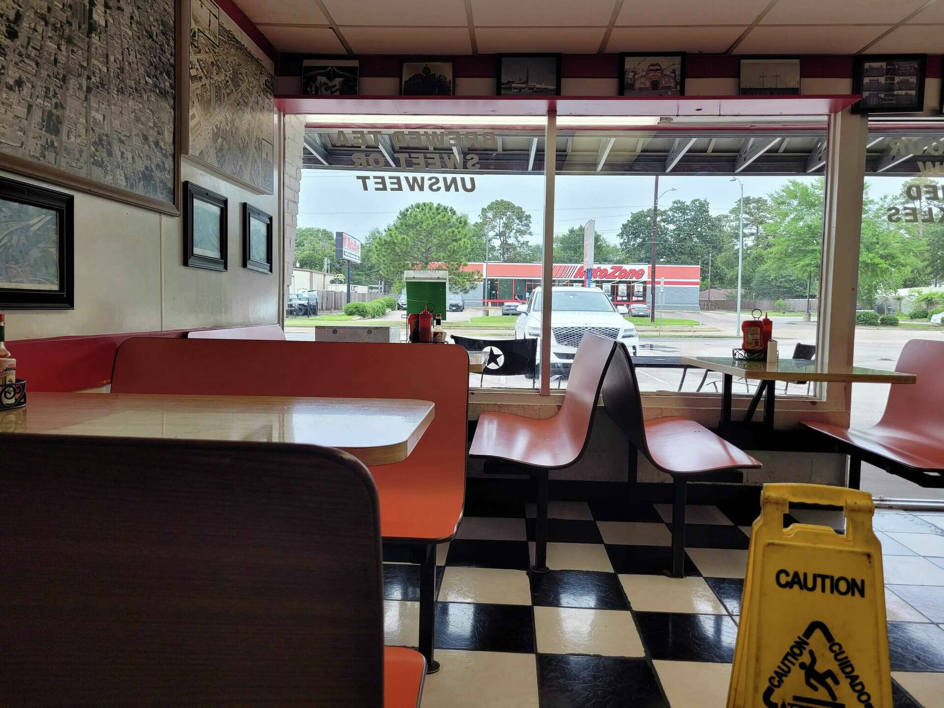 Houston burger joint gets lifeline after social media plea