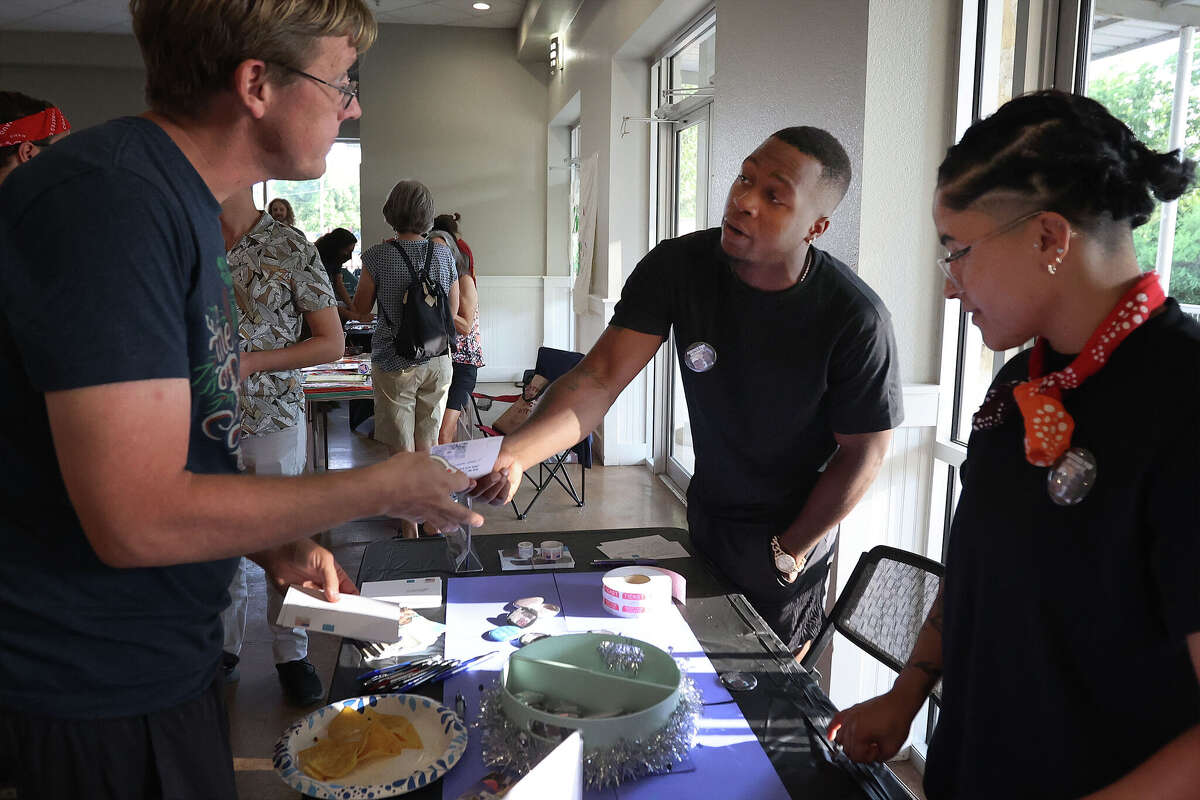 Texas jails compared on use-of force, inmate deaths in Hearst analysis