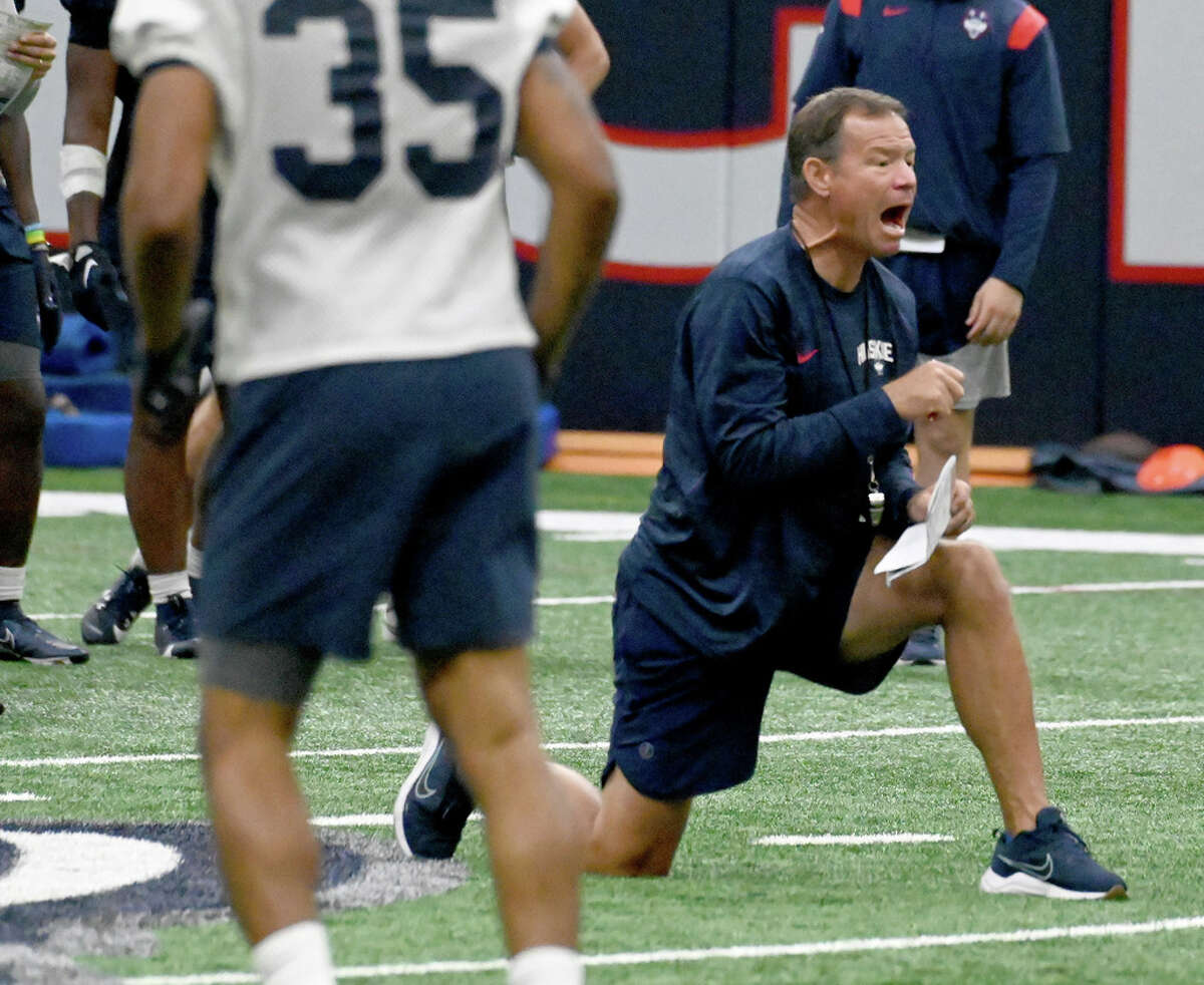 UConn football team looks for production from new wide receivers