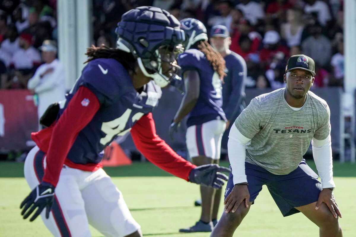 Houston Texans: Sign LB Cory Littleton to 53-man roster