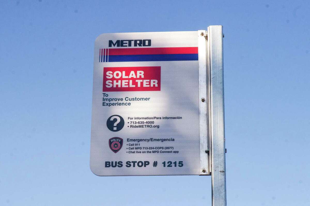 Metro testing solar-powered fans in future bus shelters