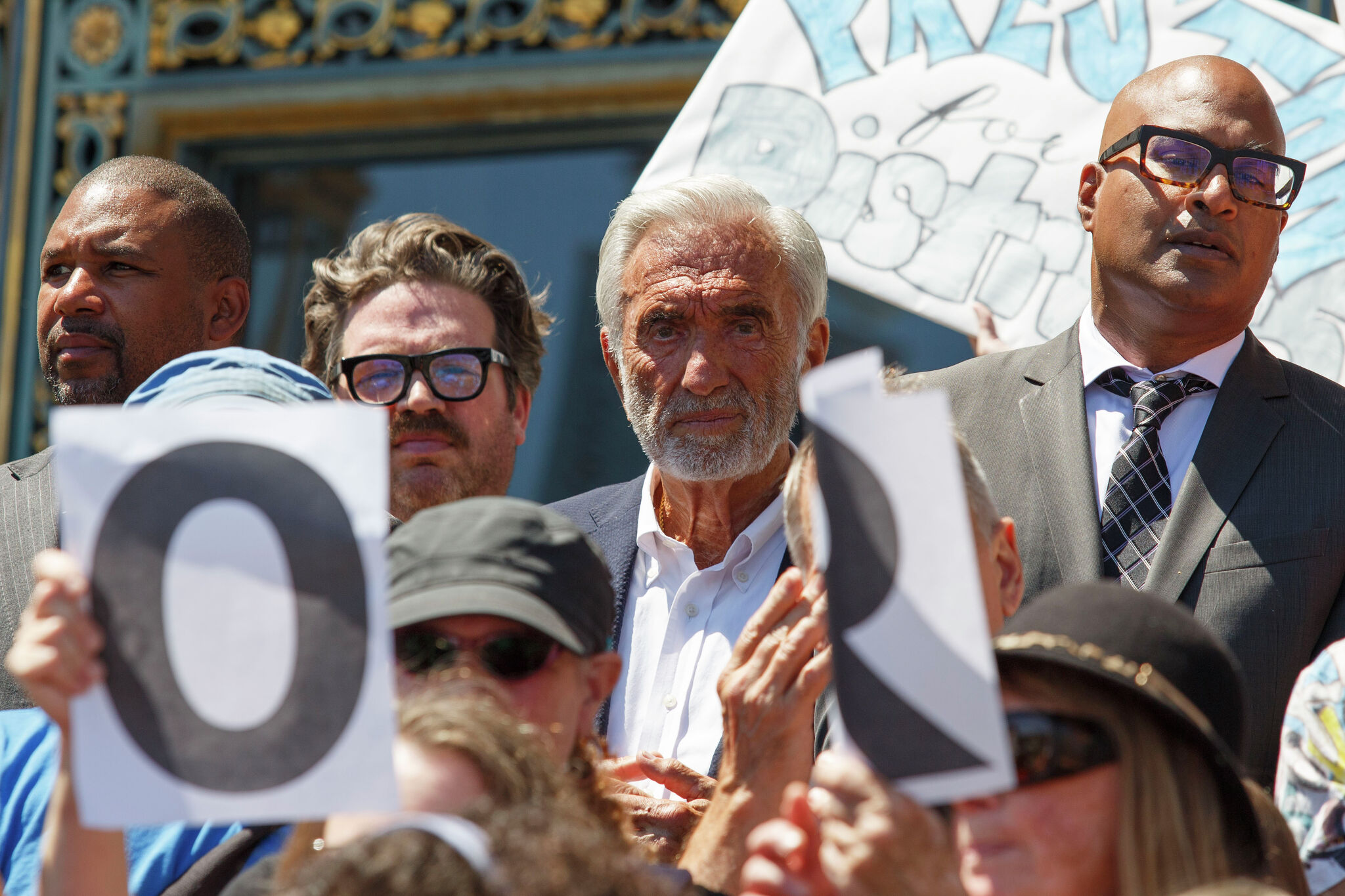 How can a progressive Democrat win a presidential election?