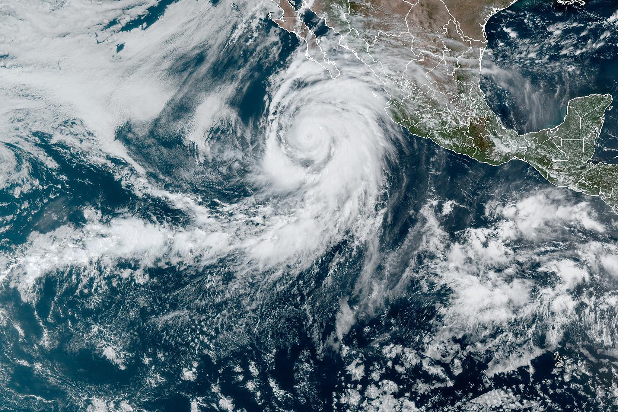 10 inches of rain forecast in parts of Calif. as hurricane nears