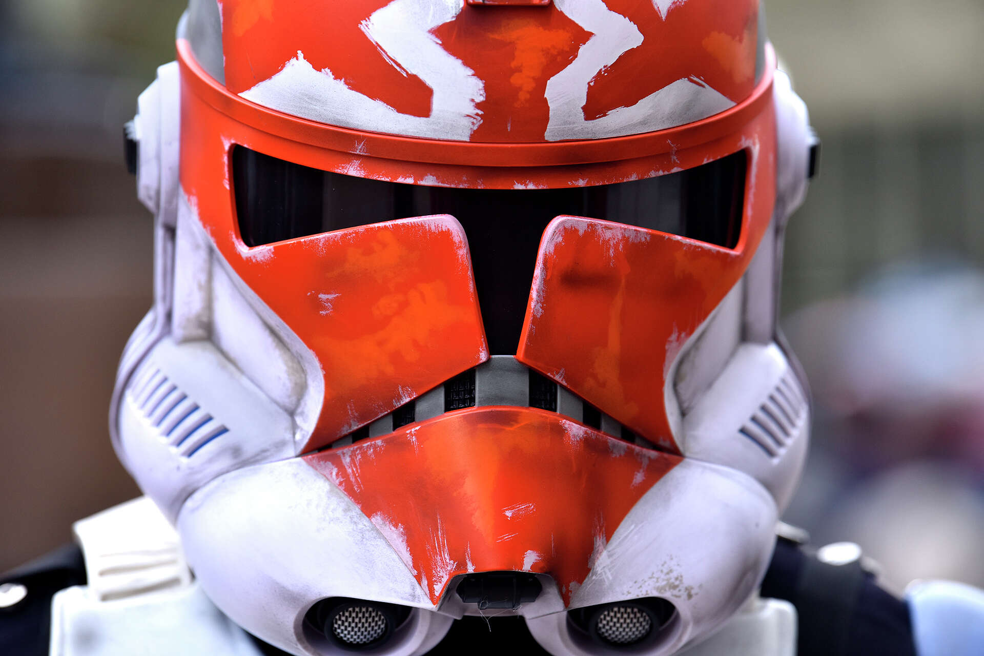 'Star Wars' fans cosplay in San Francisco for 'Ahsoka' premiere