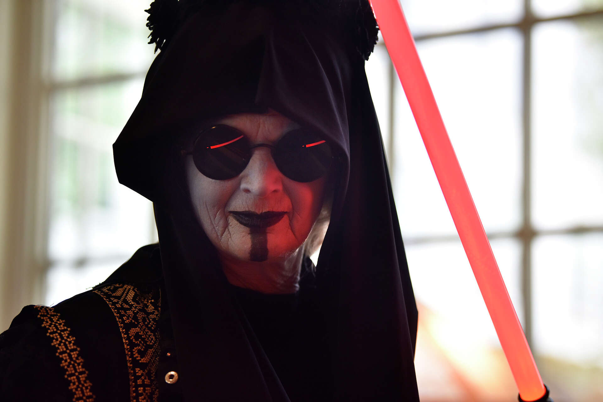 'Star Wars' fans cosplay in San Francisco for 'Ahsoka' premiere