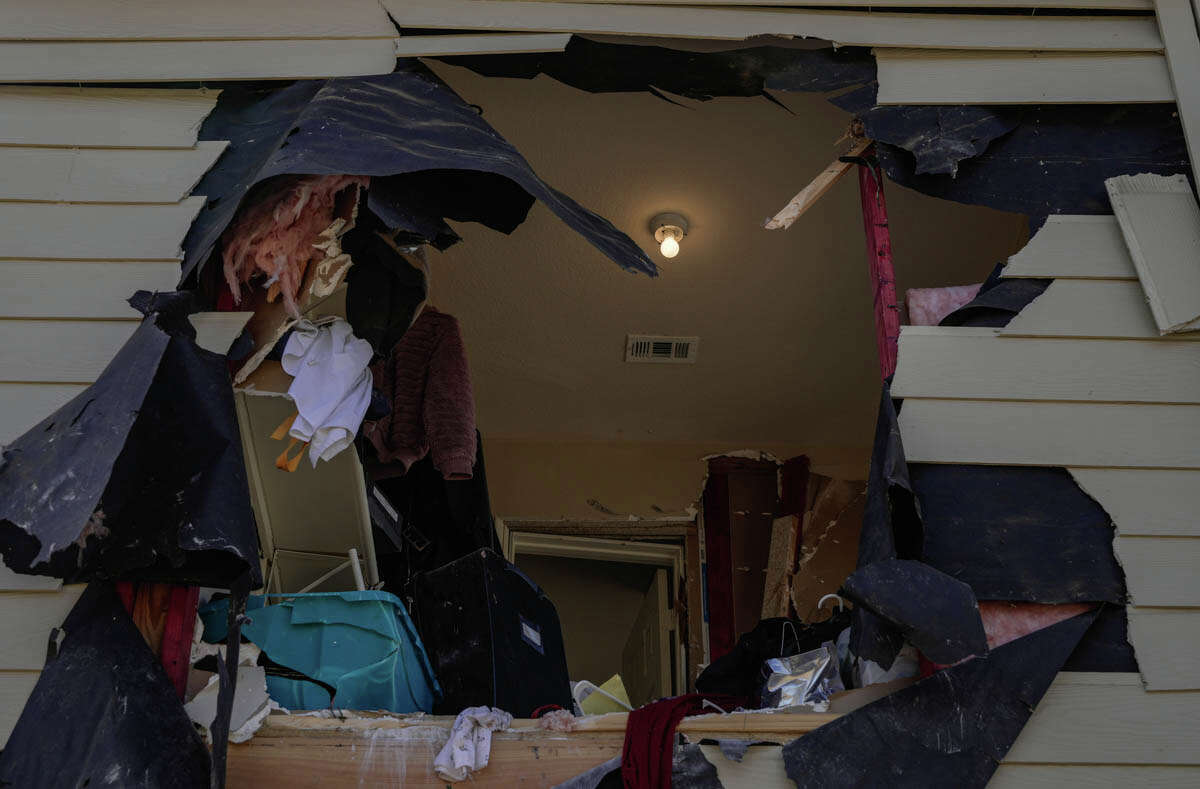 Humble community shocked after house is demolished by police standoff