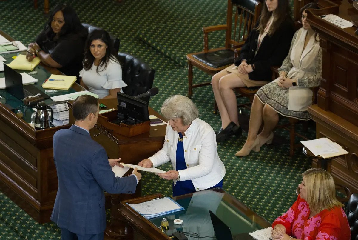 Damning evidence emerges ahead of Ken Paxton's impeachment trial