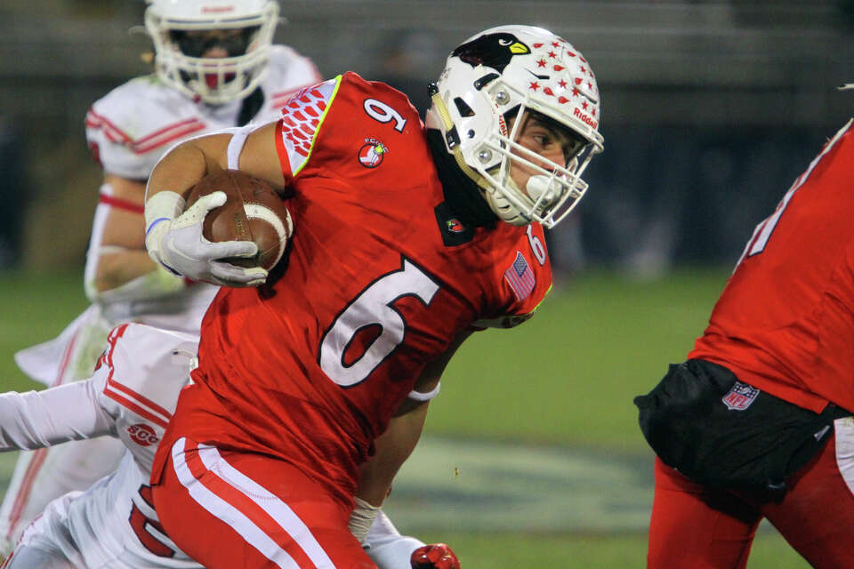 Greenwich football's Peter Vomvolakis and George Vomvolakis are key