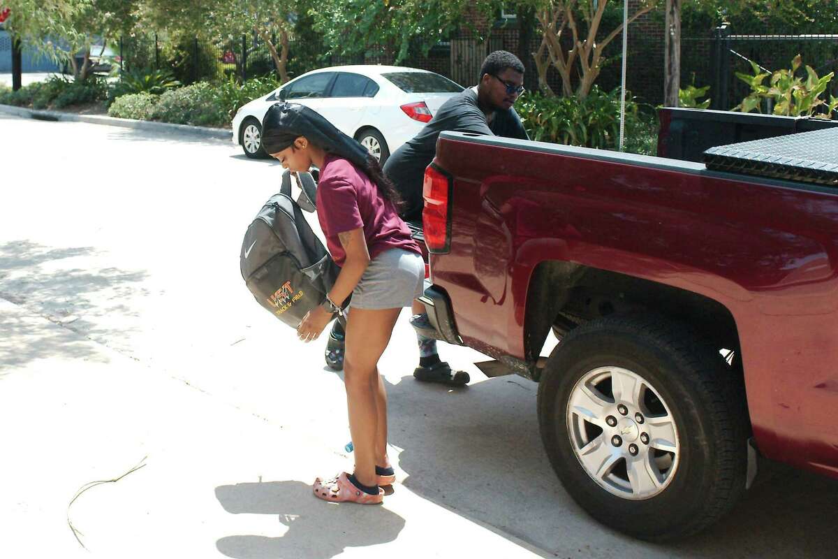 Houston college students face on-campus housing shortages