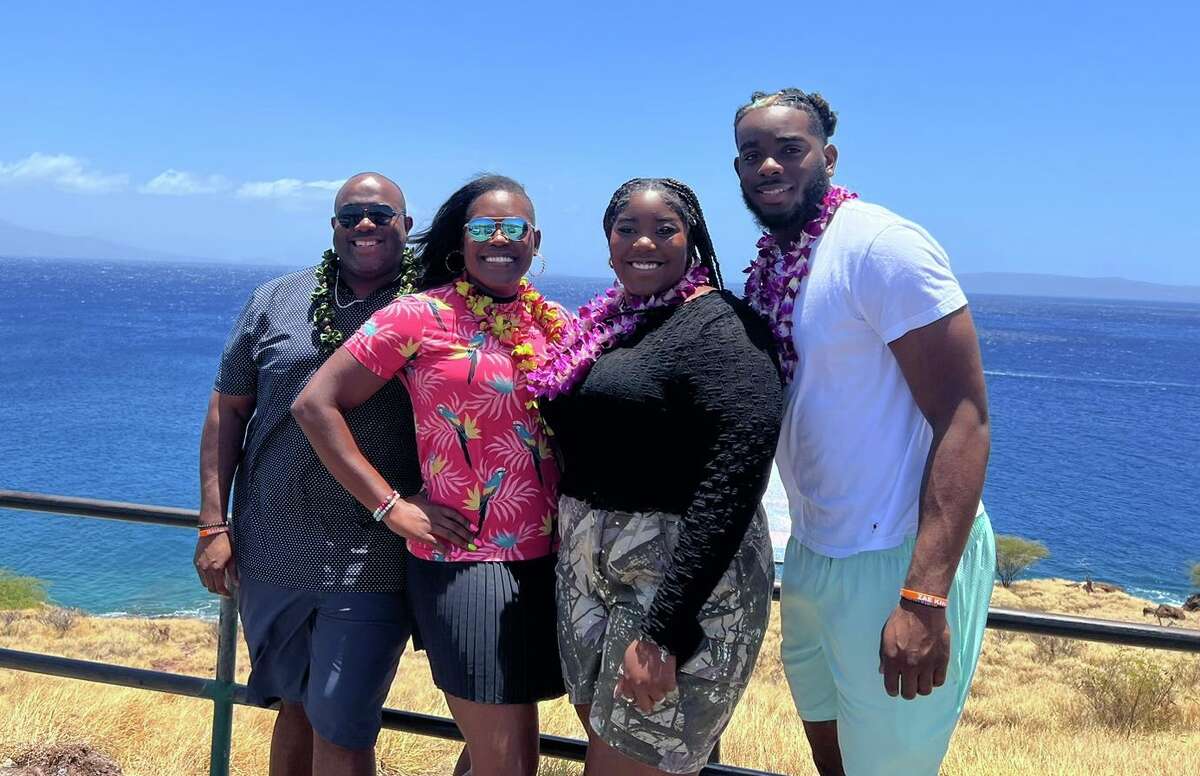 Fulshear’s Isaiah Barganier, family grateful after escaping Maui fires