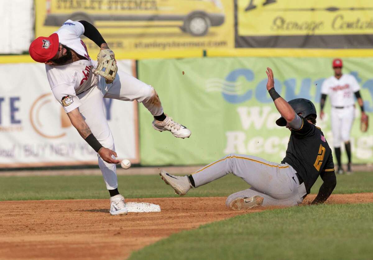 Angelo Baez impresses in home debut for ValleyCats