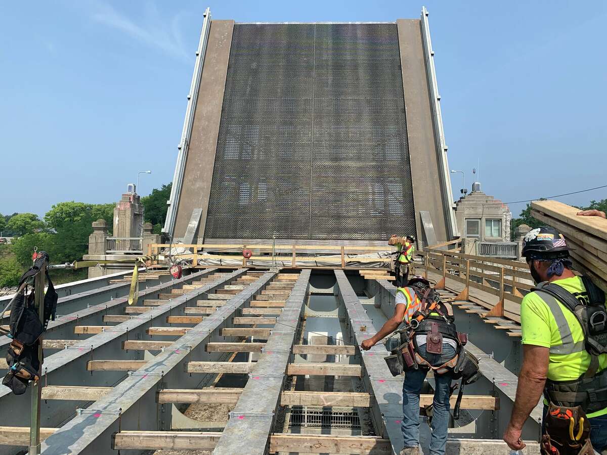 Manistee bridge closure could be extended