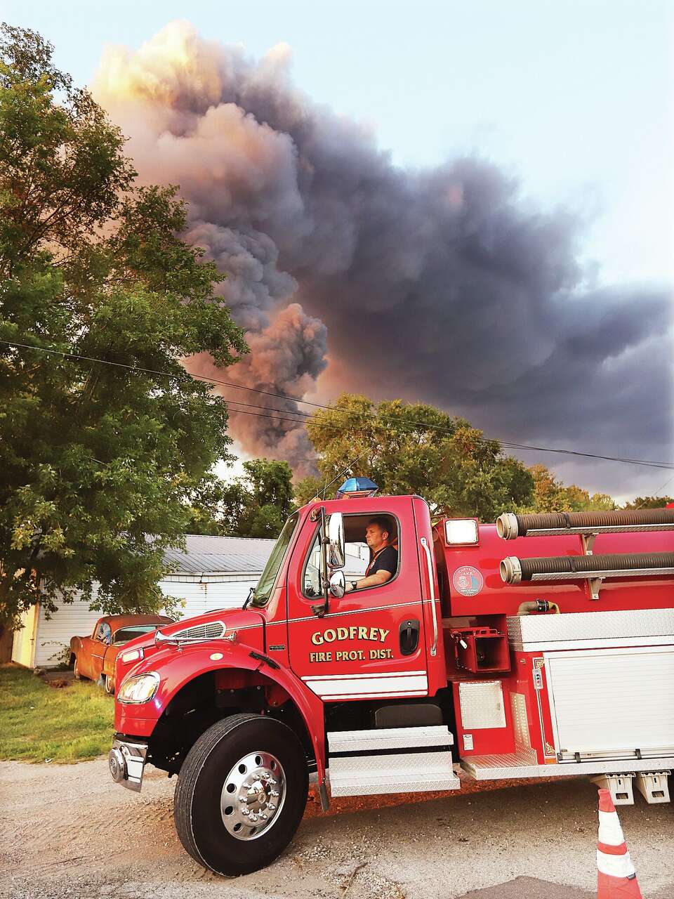 Fire storm battled by 20 departments at salvage yard near Granite City