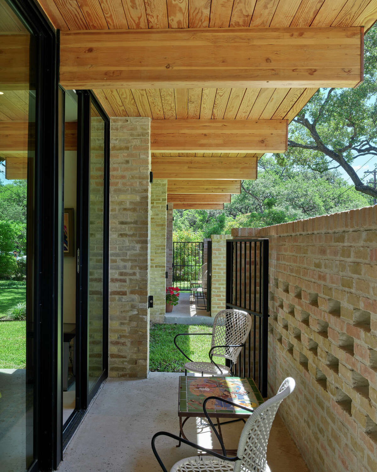 Alamo Heights midcentury modern house rises from the fiery ashes