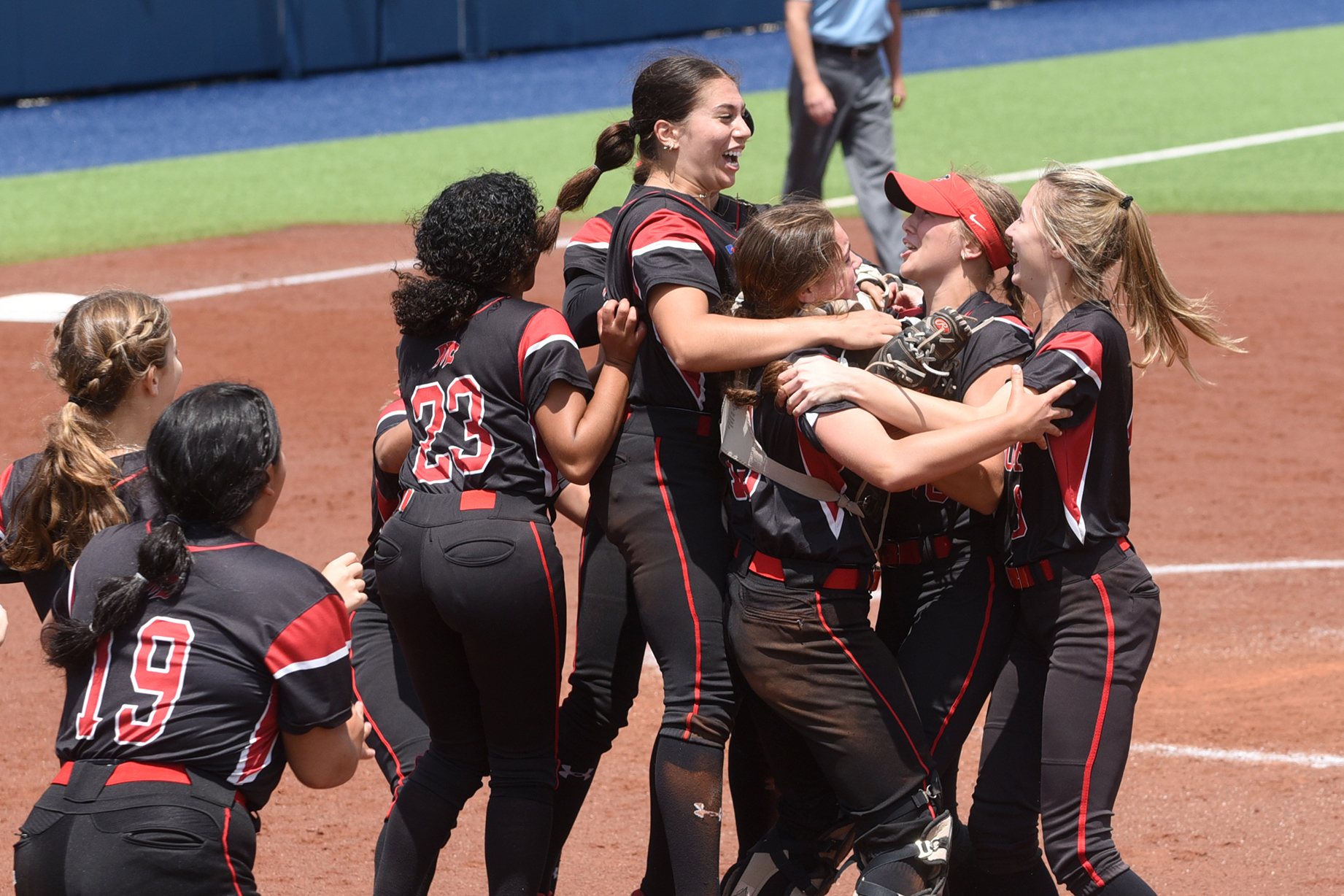 All four CIAC softball defending state champions return to finals