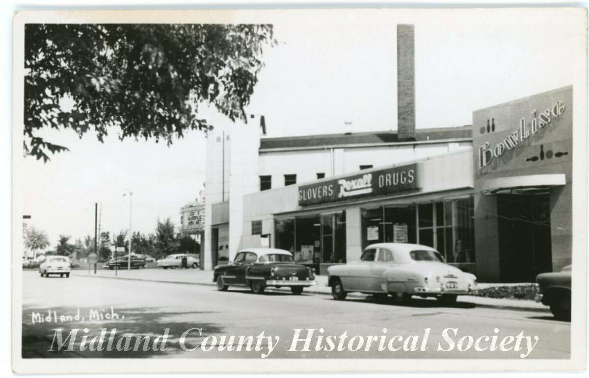 Throwback: Six drug stores on Main Street in 1930