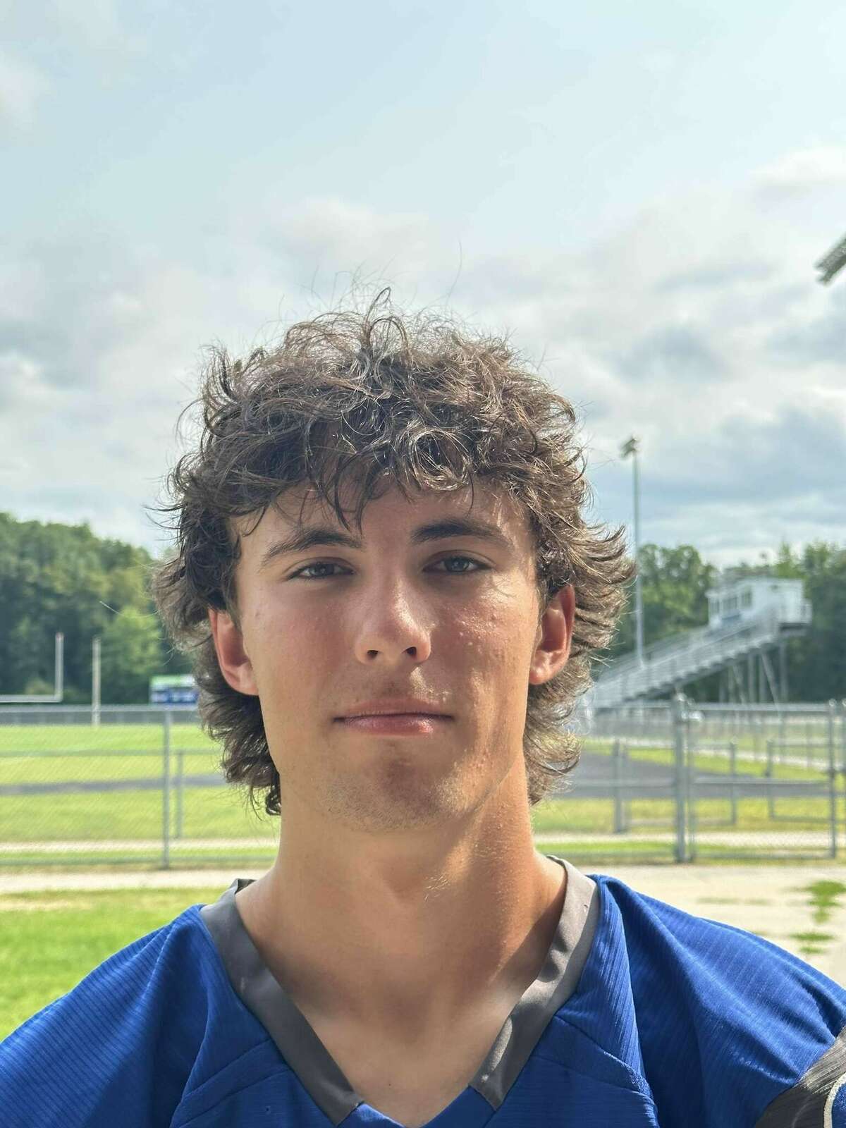 Comets, Flying G's win big