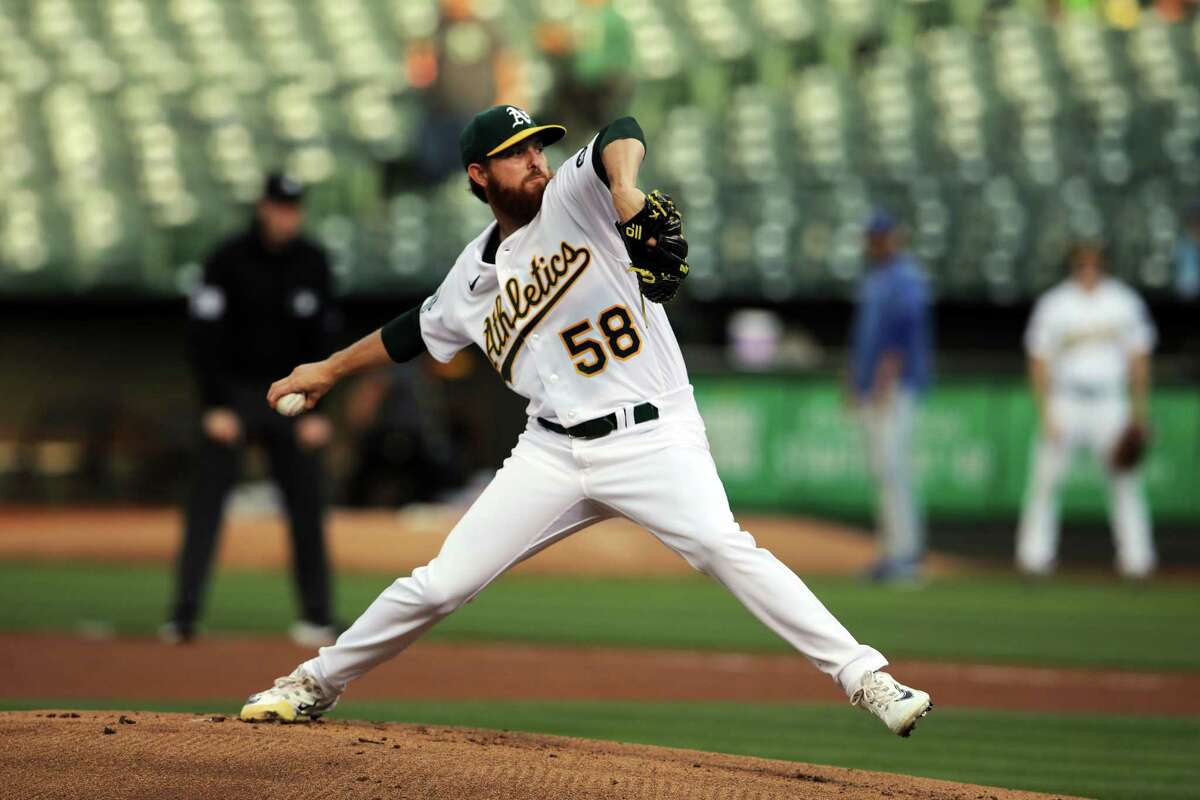 A's win battle of MLB's worst on Brent Rooker's 2-run walk-off HR