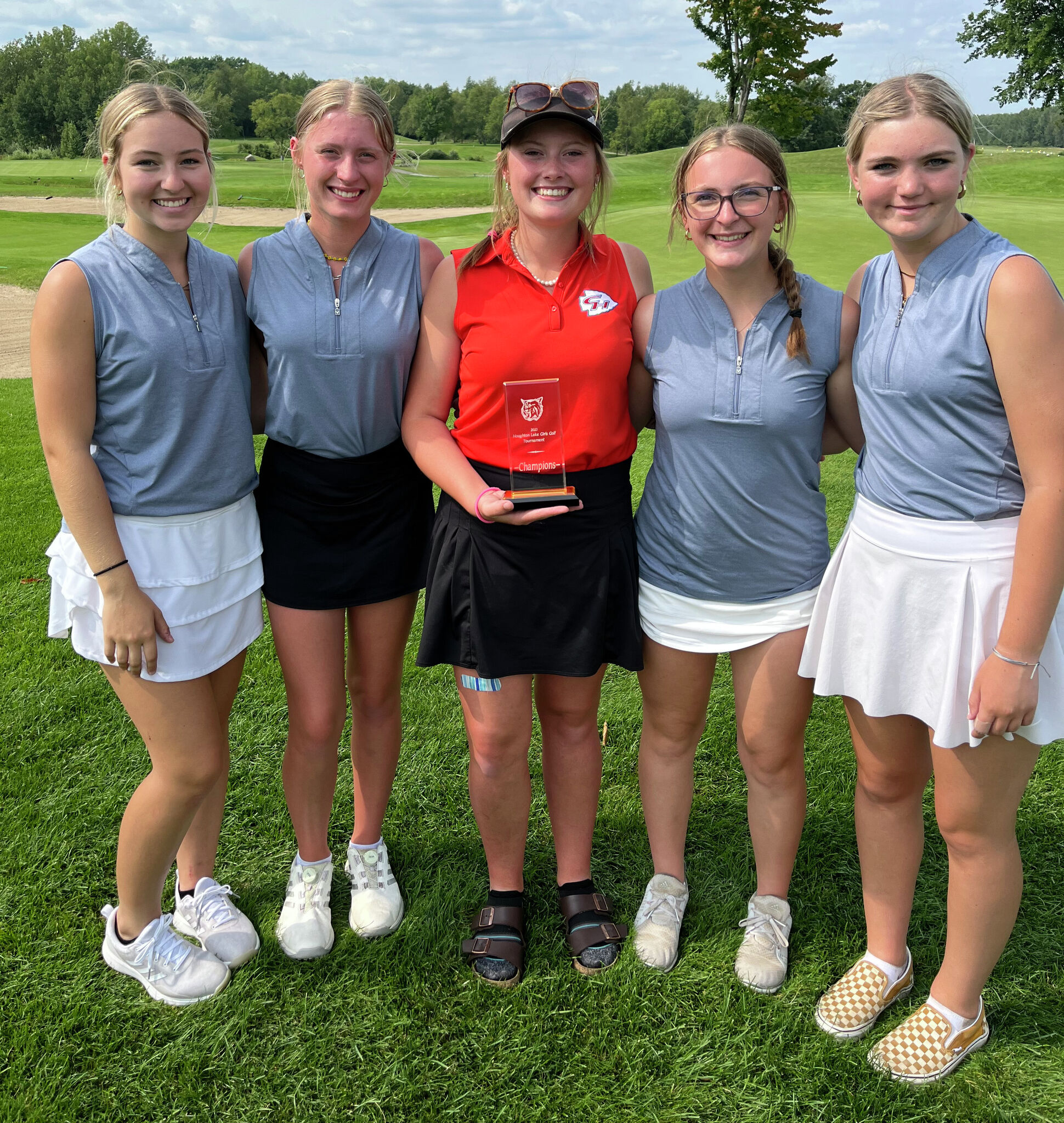 Allen sisters are top two golfers overall