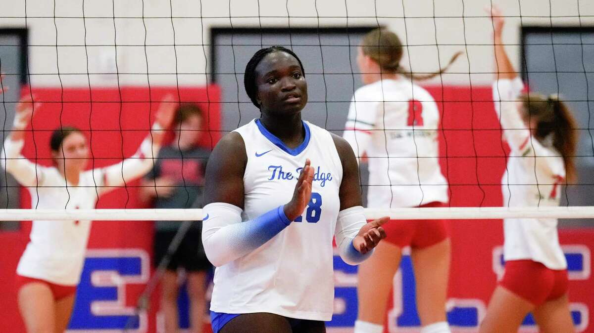 High school volleyball: The Woodlands maintains mastery of Oak Ridge