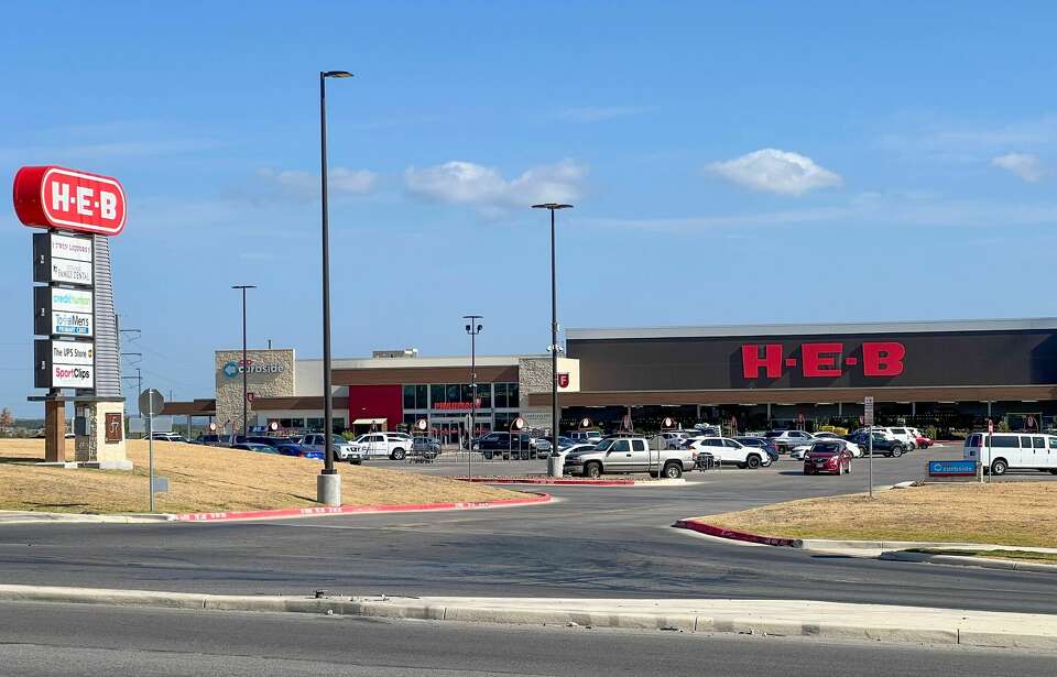 H-E-B sparked more growth at Potranco and Highway 211