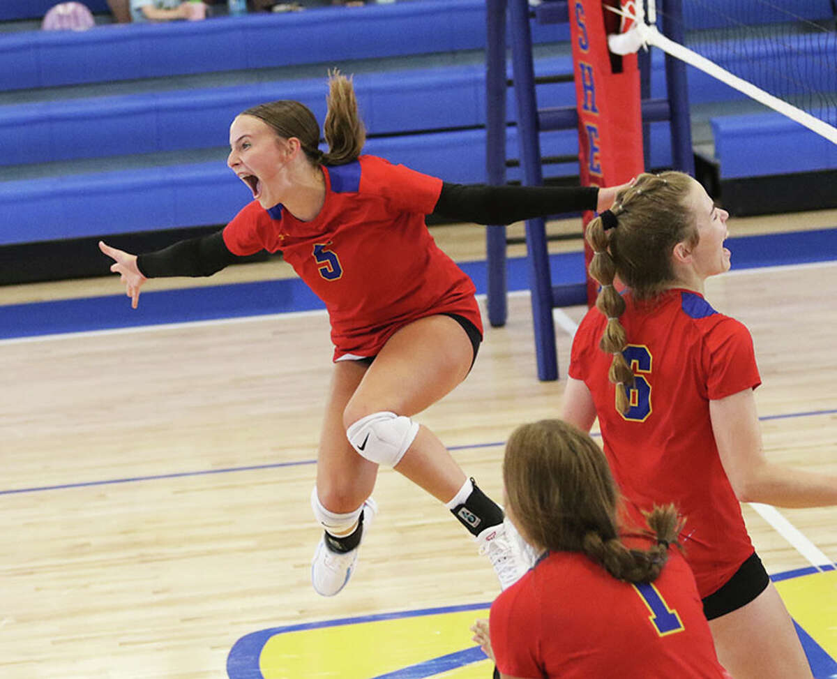 Roxana, Calhoun win pools, make Final Four at Roxana Invite