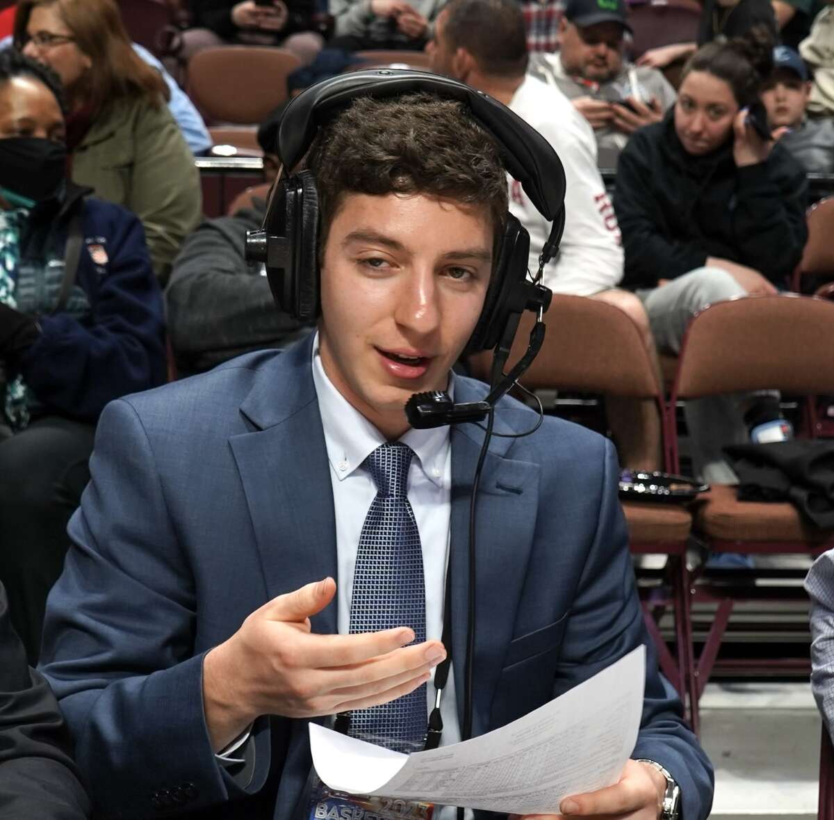 CT broadcasters Zach Brody, Owen Heffron call games on ESPN