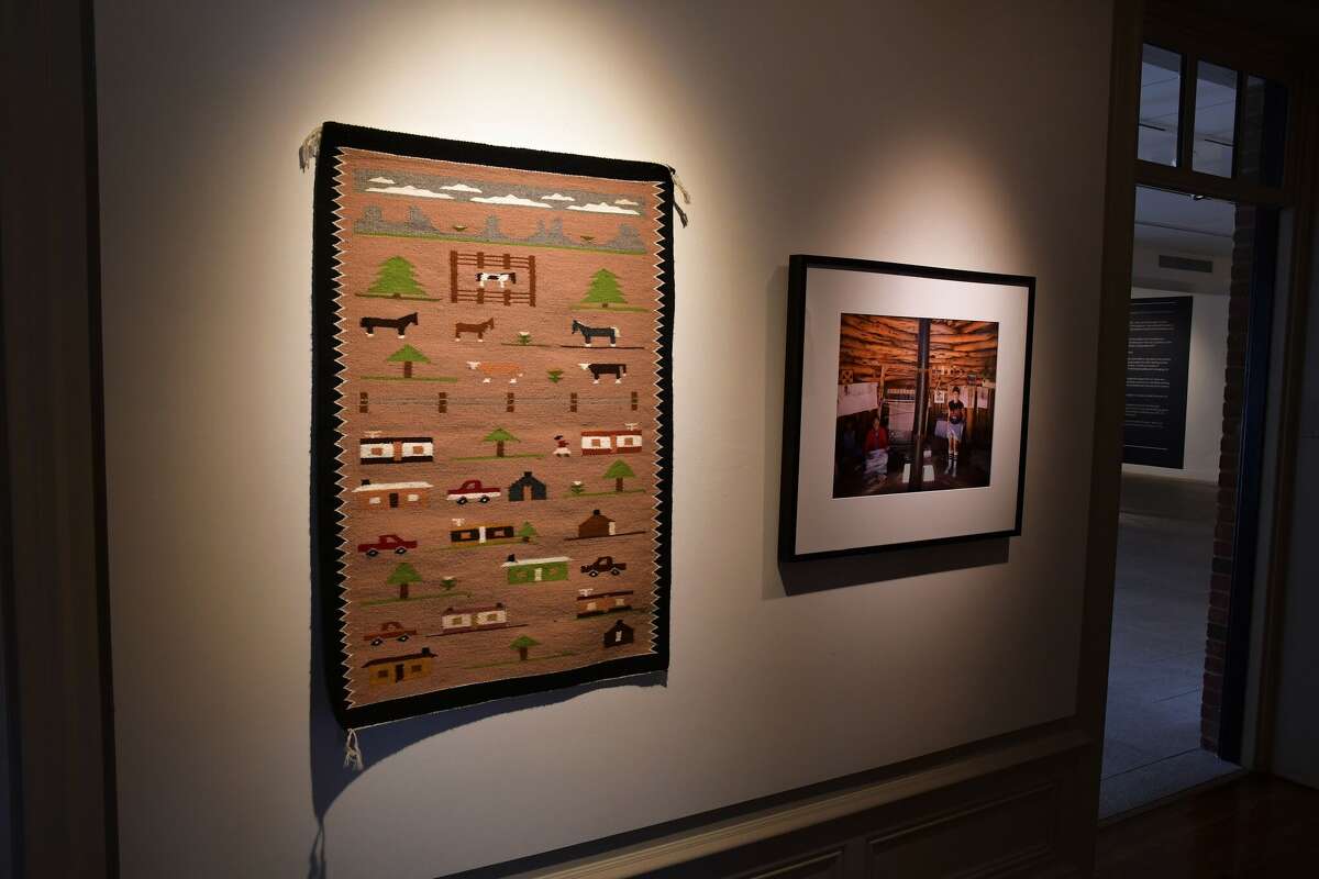 “Hands on the Loom” showcases history of Navajo people