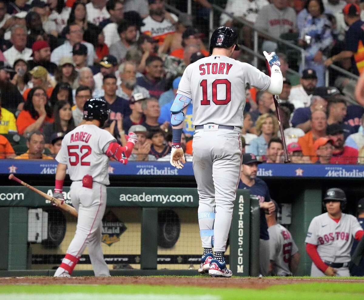 Houston Astros: Offense stalls as Red Sox pick up win in extra innings