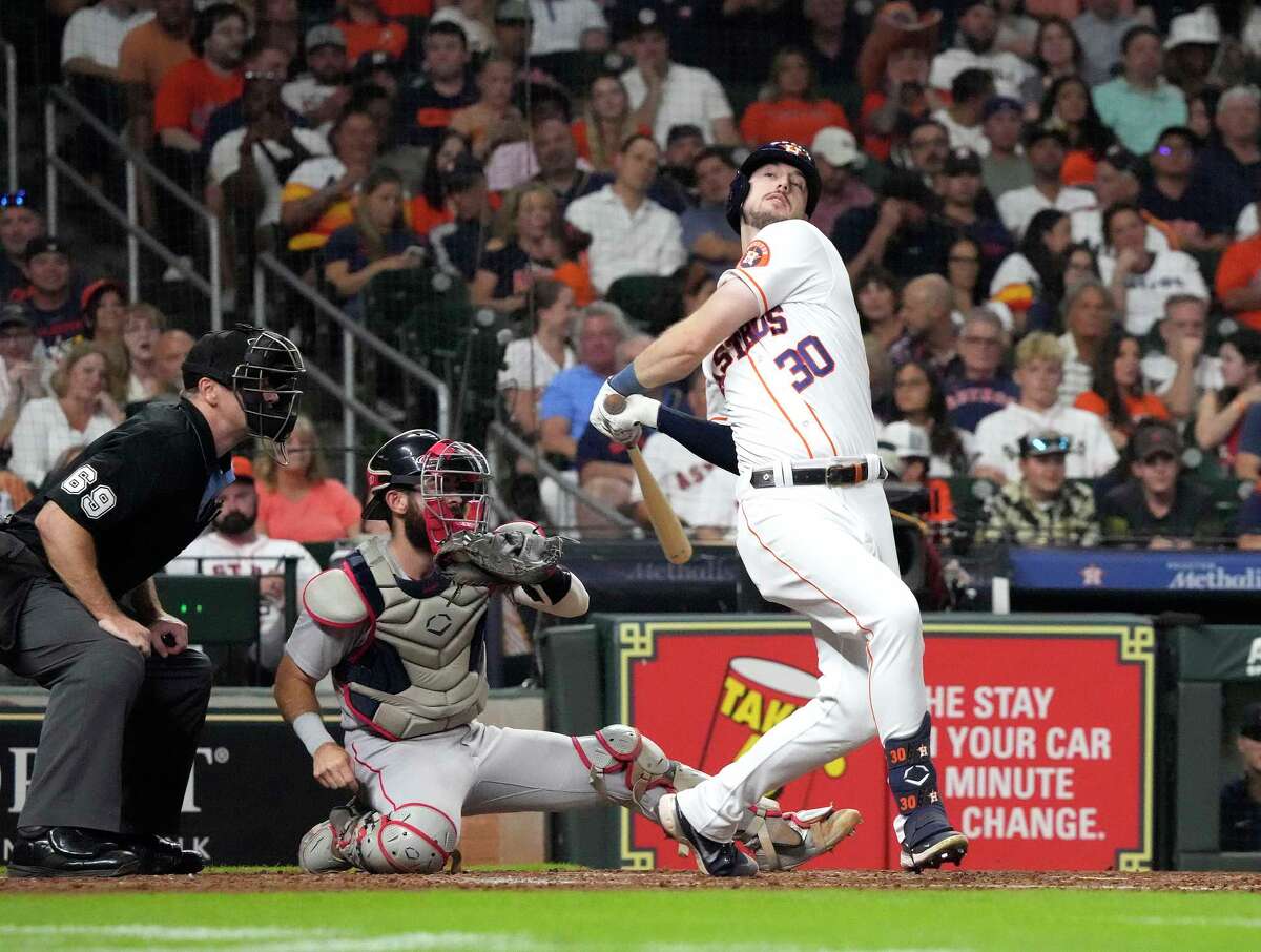 Houston Astros: Offense stalls as Red Sox pick up win in extra innings