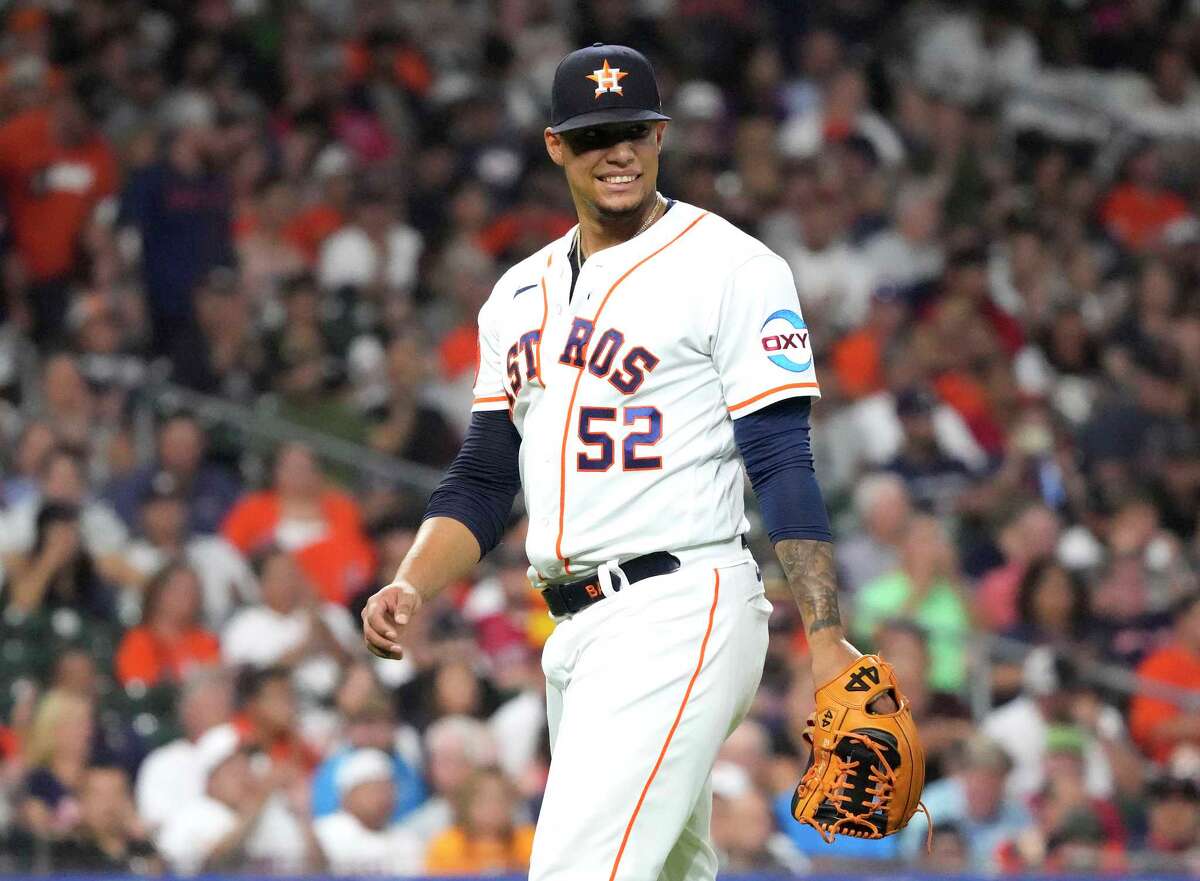 Houston Astros: Offense stalls as Red Sox pick up win in extra innings