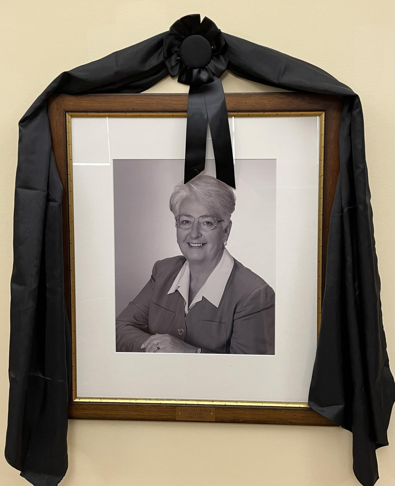 Former Torrington Mayor Mary Jane Gryniuk has died, officials say