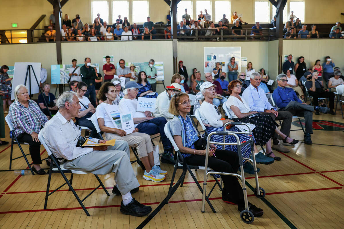 S.F. Marina neighbors group stages protest over harbor relocation plan