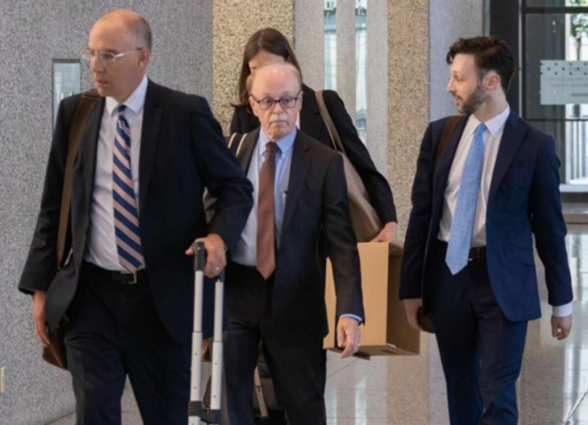 Federal jury finds Tim Mapes guilty in Michael Madigan corruption case