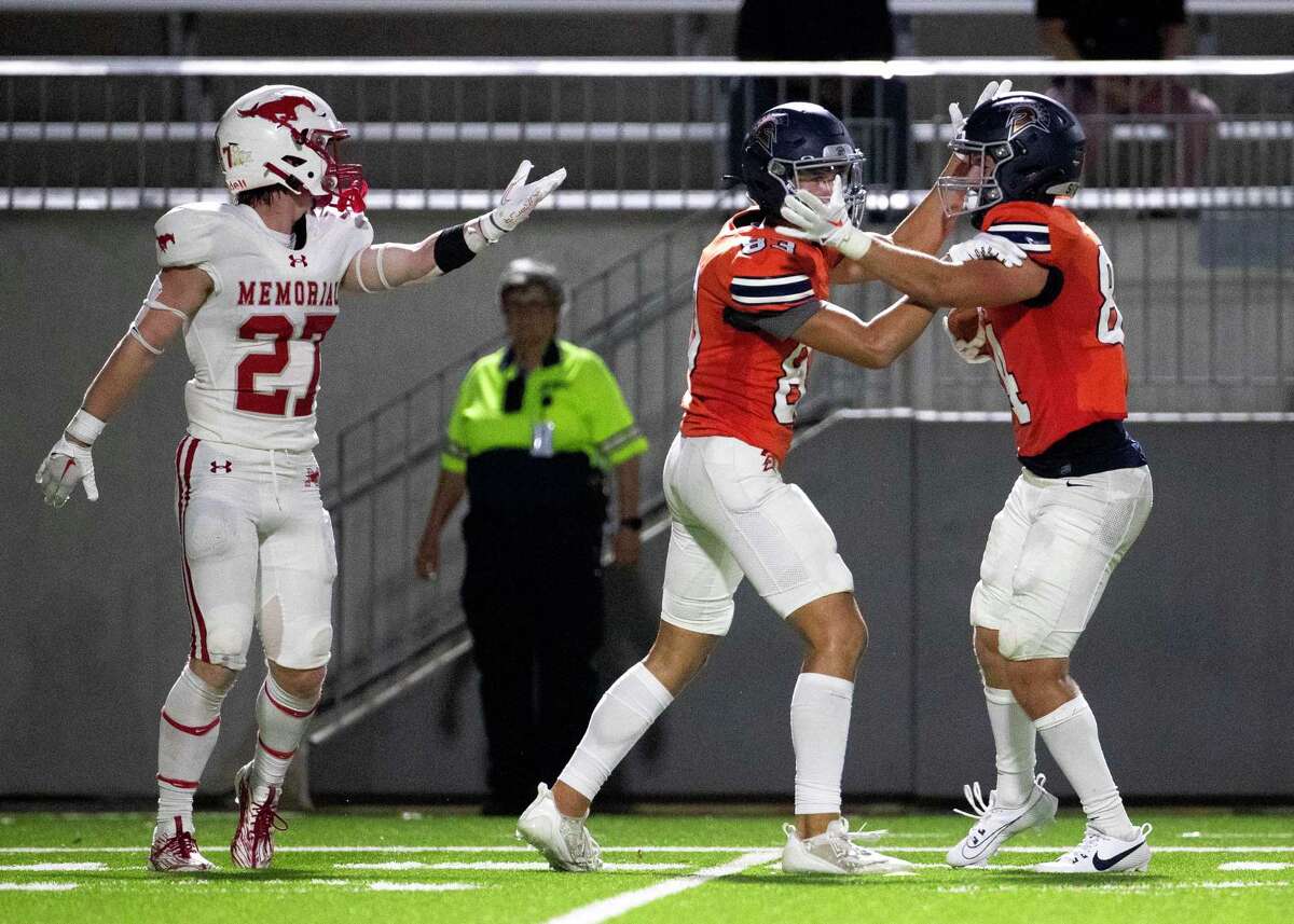 Seven Lakes Spartans defeat Memorial Mustangs in overtime