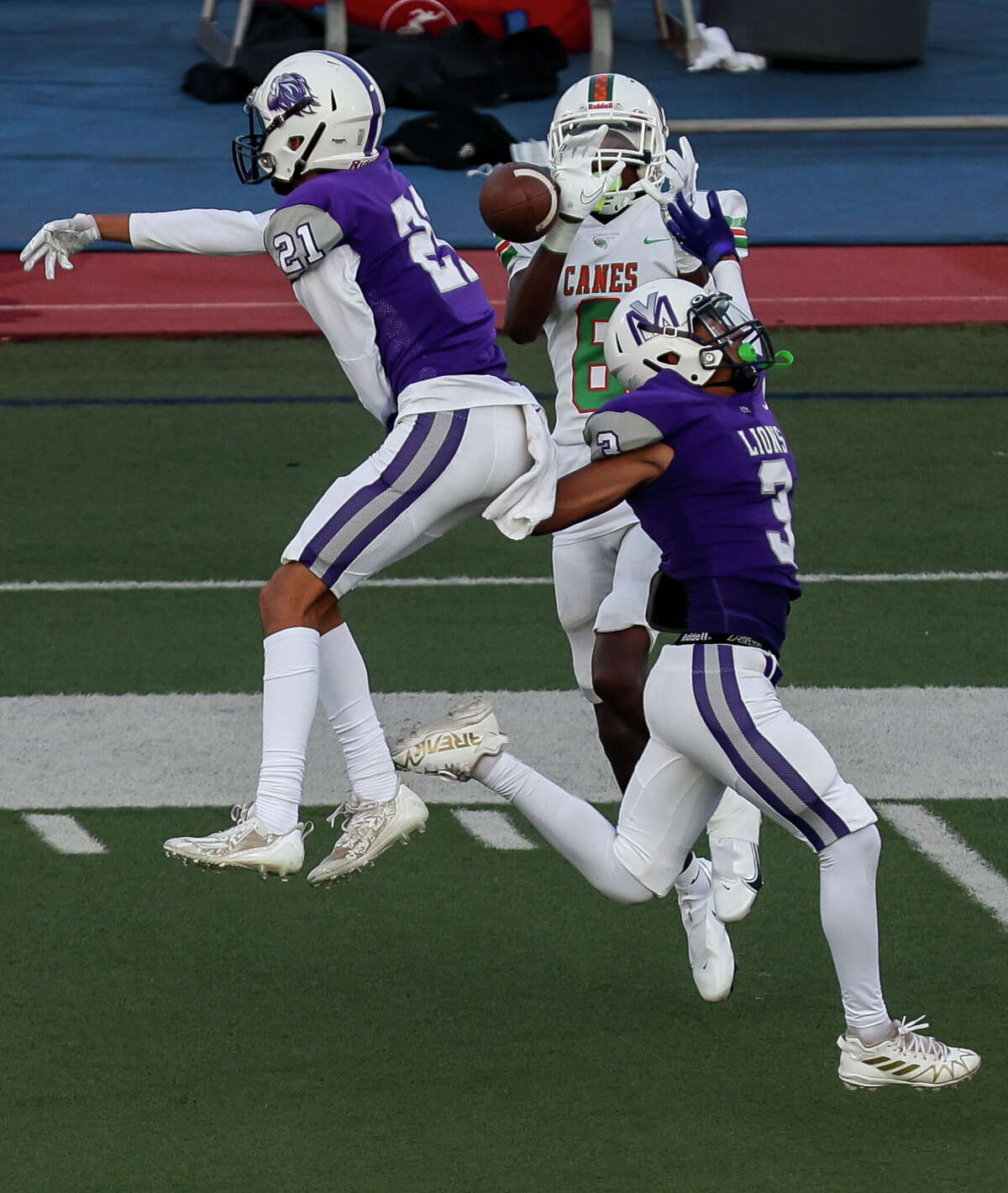 Sam Houston edges YMLA in sloppy season opener