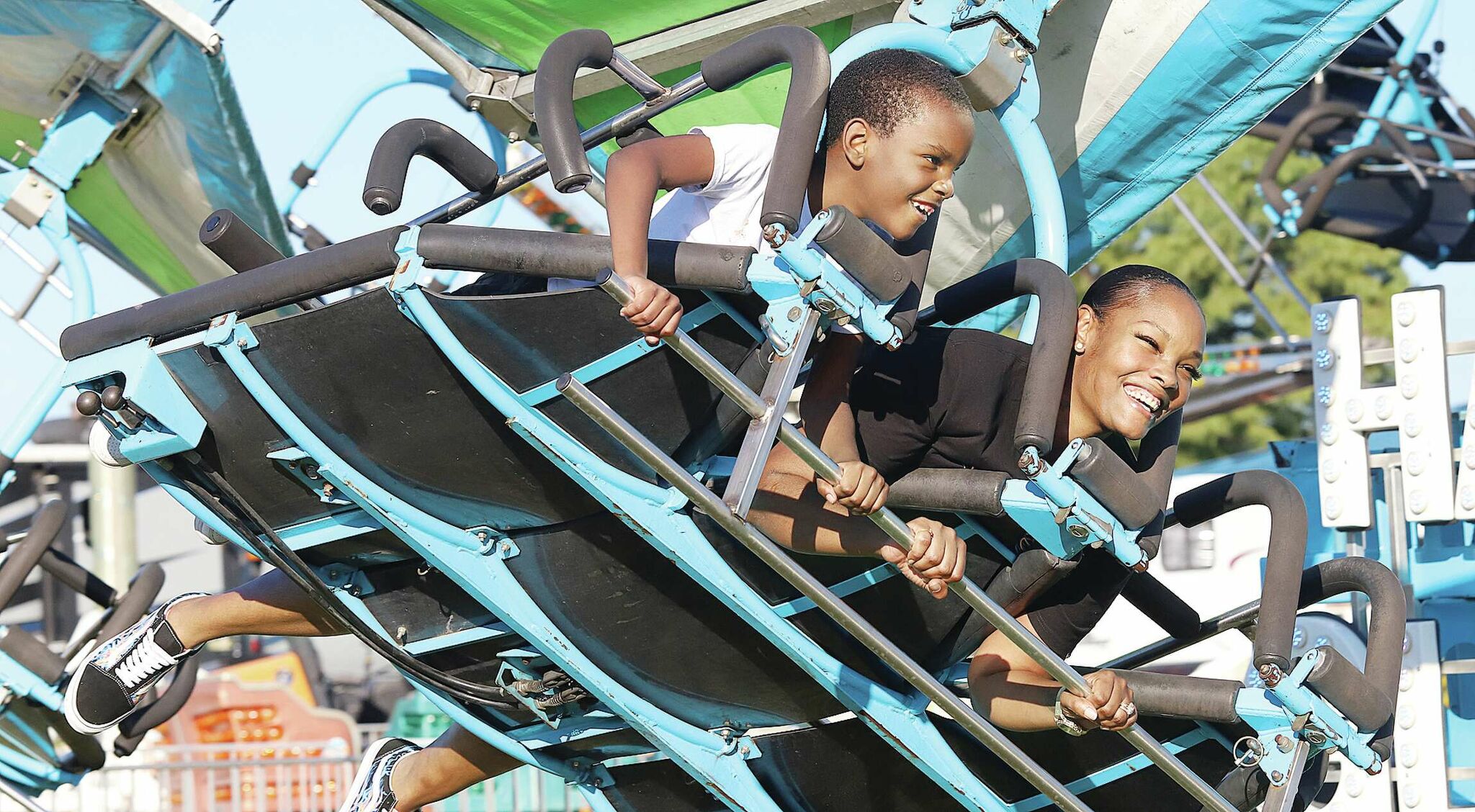 Alton Expo will offer carnival, music, mud volleyball and catfish