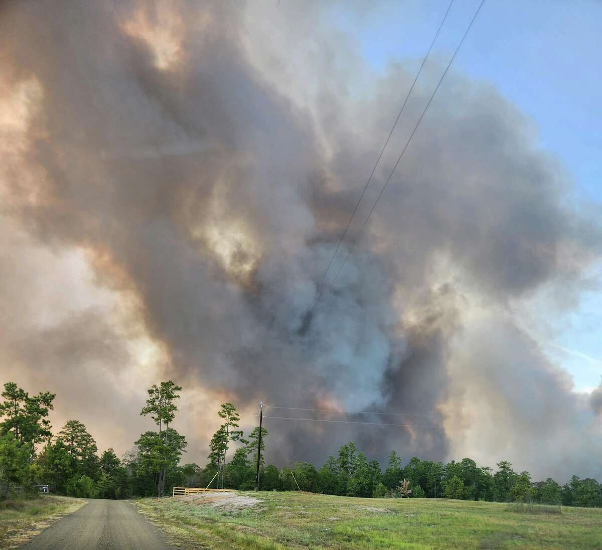 Jasper County, Shearwood Creek Fire fire grows overnight