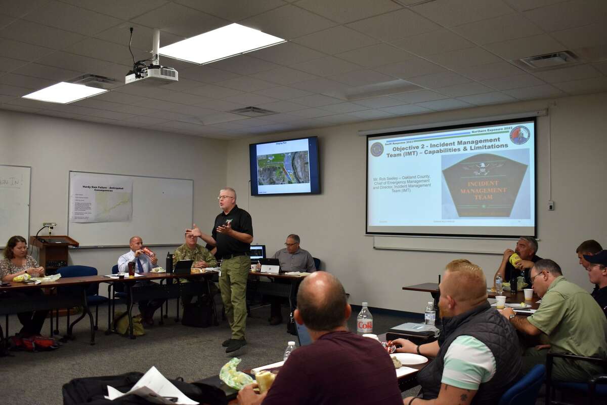 West Michigan first responders train with Oakland County
